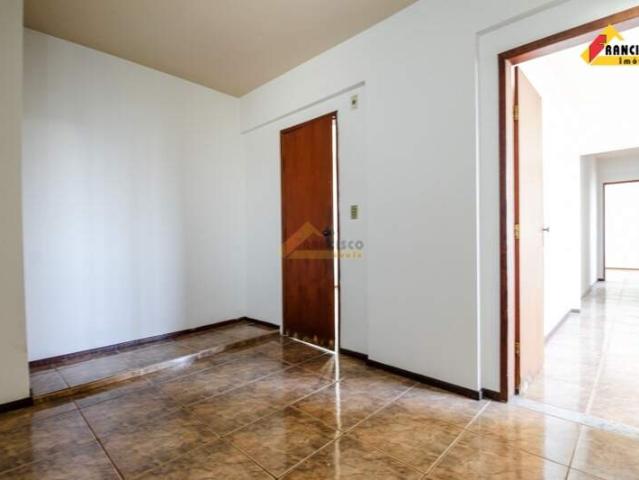 Apartamento para aluguel, 3 quartos, 1 suíte, Centro Divinópolis/MG