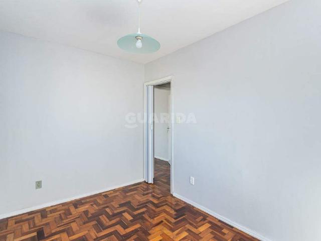 Apartamento para aluguel, 3 quartos, 1 vaga, Cristal Porto Alegre/RS COD: 14227