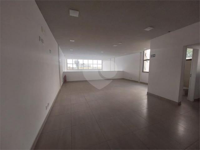 Apartamento para Aluguel, 178 m² por R$ 9.800