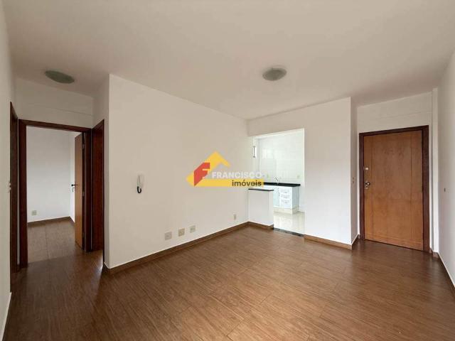 Apartamento para aluguel, 2 quartos, 1 suíte, 1 vaga, Ipiranga Divinópolis/MG