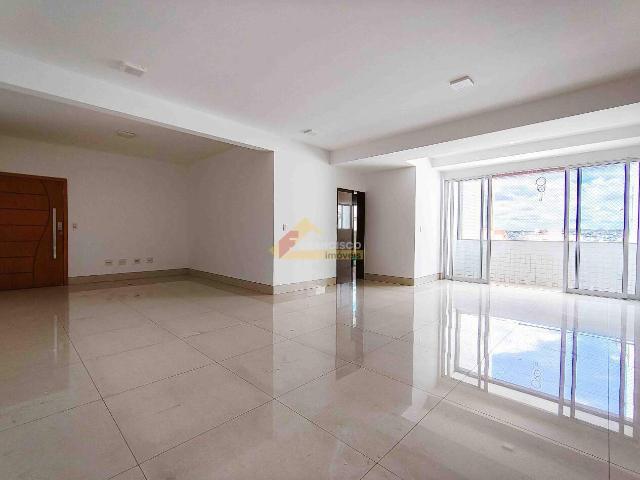 Apartamento para aluguel, 4 quartos, 1 suíte, 3 vagas, Sidil Divinópolis/MG