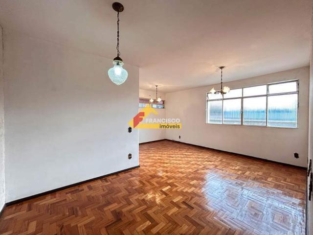 Apartamento para aluguel, 4 quartos, 1 suíte, Vila Belo Horizonte Divinópolis/MG