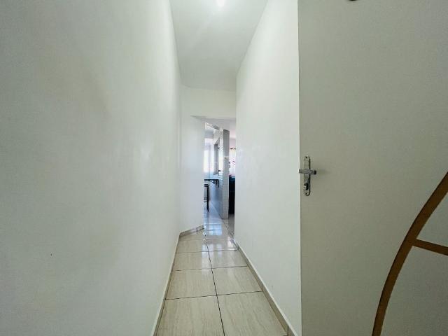 Apartamento para Aluguel com 1 quartos, 40 m² por R$ 1.800