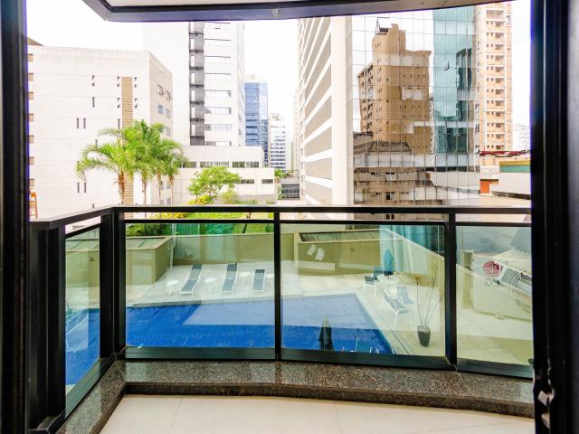 Apartamento para Aluguel com 1 quartos, 47 m² por R$ 3.600