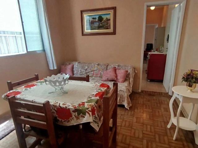 Apartamento para Aluguel com 1 quartos, 49 m² por R$ 1.800