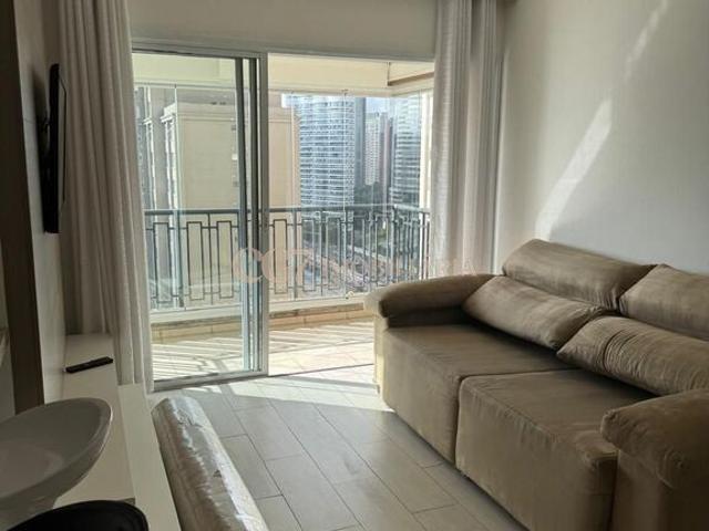 Apartamento para Aluguel com 1 quartos, 51 m² por R$ 4.200
