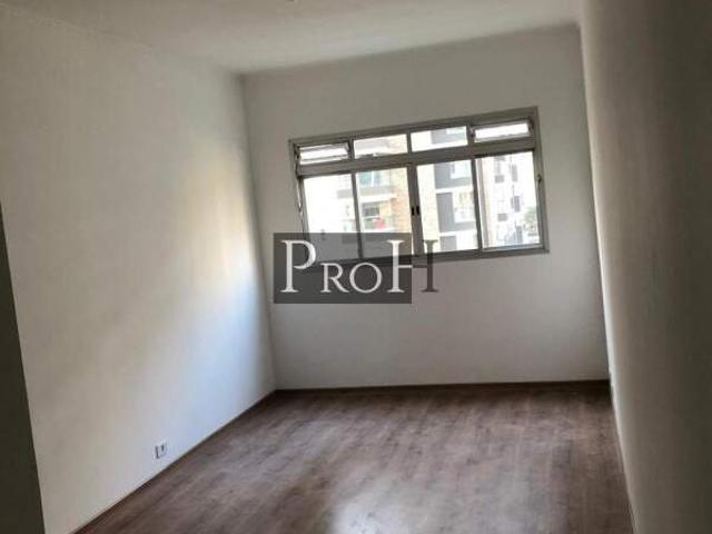 Apartamento para Aluguel com 1 quartos, 60 m² por R$ 2.300