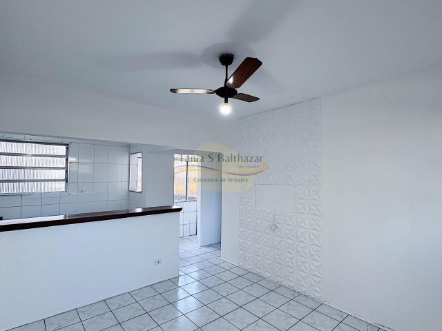 Apartamento para Aluguel com 1 quartos, 65 m² por R$ 3.000