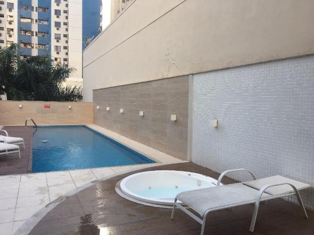 Apartamento para Aluguel com 1 quartos, 65 m² por R$ 3.300