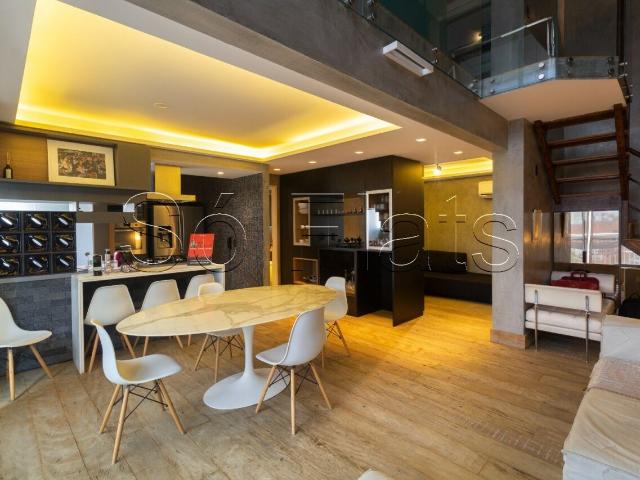 Apartamento para Aluguel com 1 quartos, 113 m² por R$ 15.310