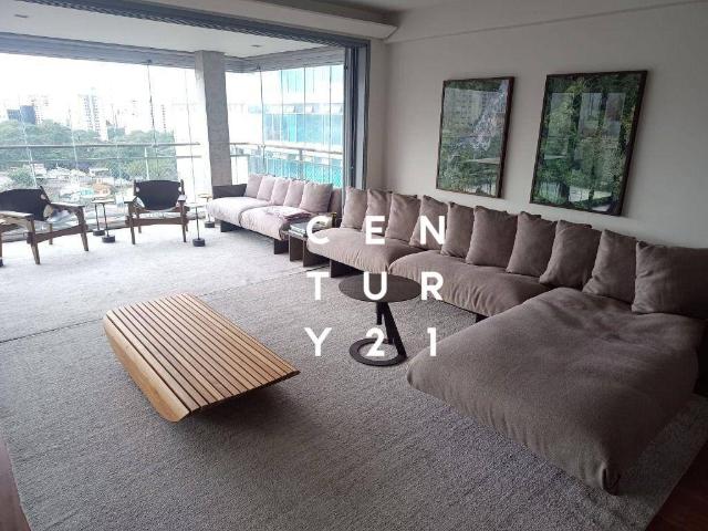 Apartamento para Aluguel com 1 quartos, 132 m² por R$ 19.800