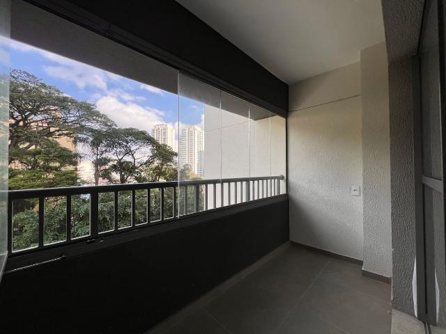 Apartamento para Aluguel com 1 quartos, 24 m² por R$ 2.410