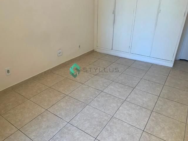 Apartamento para Aluguel com 1 quartos, 25 m² por R$ 1.400