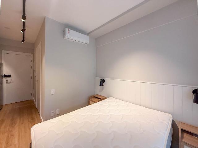 Apartamento para Aluguel com 1 quartos, 28 m² por R$ 3.273