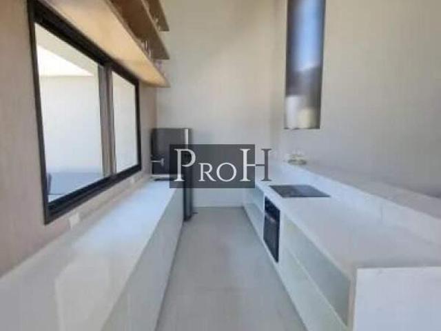 Apartamento para Aluguel com 1 quartos, 30 m² por R$ 2.300