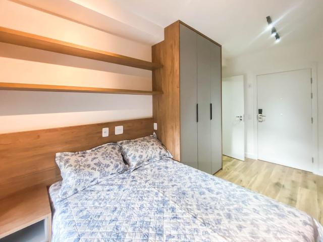 Apartamento para Aluguel com 1 quartos, 30 m² por R$ 3.608