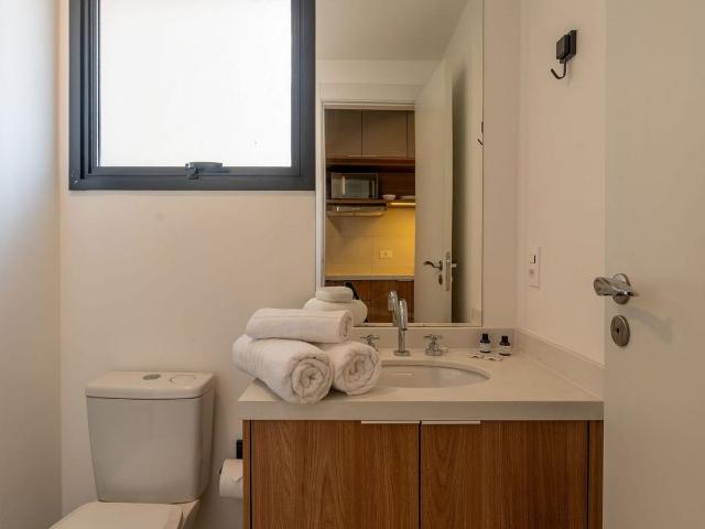 Apartamento para Aluguel com 1 quartos, 30 m² por R$ 4.050