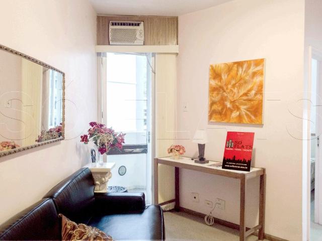 Apartamento para Aluguel com 1 quartos, 35 m² por R$ 2.100