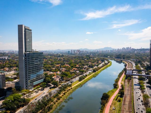 Apartamento para Aluguel com 1 quartos, 35 m² por R$ 7.000