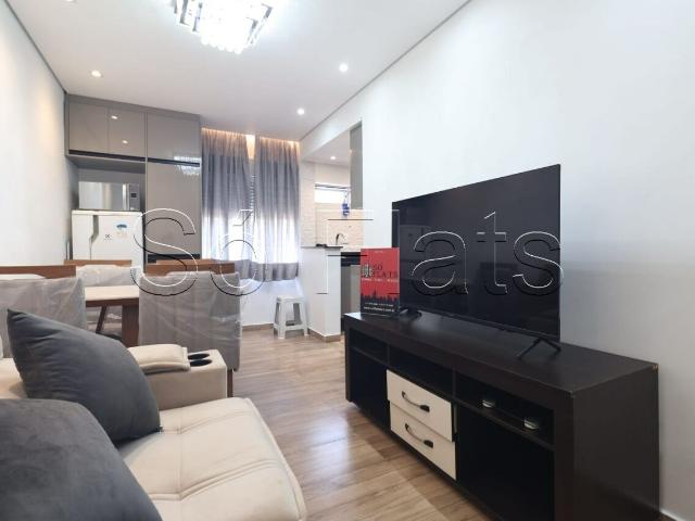 Apartamento para Aluguel com 1 quartos, 38 m² por R$ 2.000