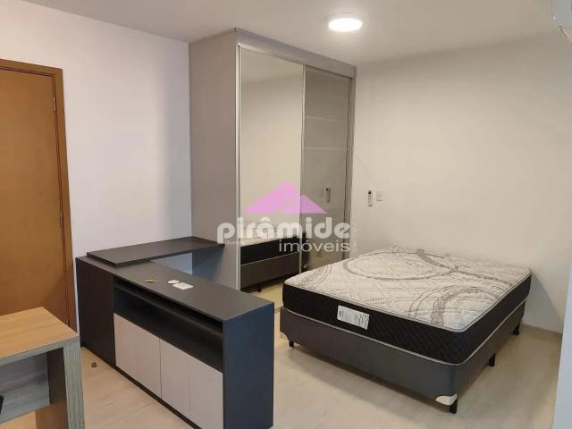 Apartamento para Aluguel com 1 quartos, 38 m² por R$ 3.500