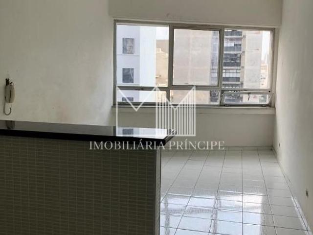Apartamento para Aluguel com 1 quartos por R$ 1.300