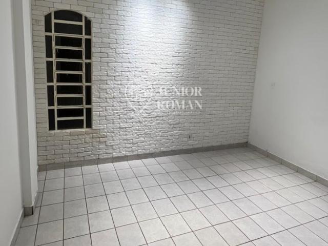 Apartamento para Aluguel com 1 quartos por R$ 1.500