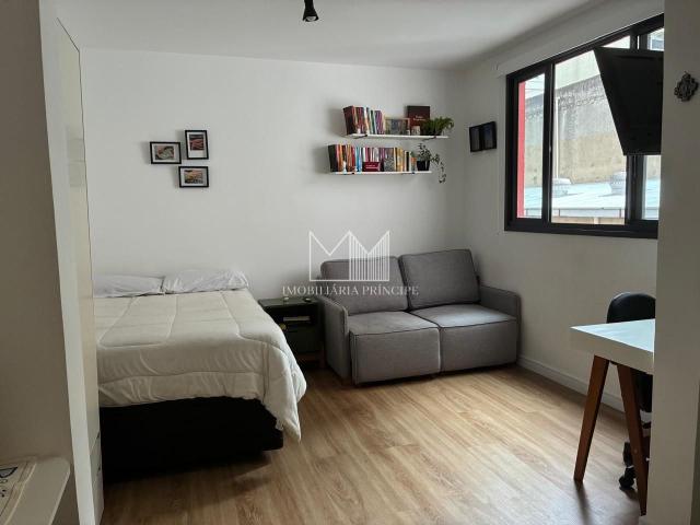 Apartamento para Aluguel com 1 quartos por R$ 1.850