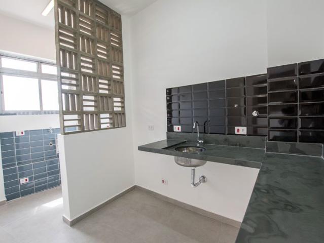 Apartamento para Aluguel com 1 quartos por R$ 1.900