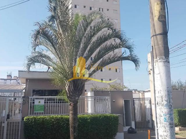 Apartamento para Aluguel com 2 quartos, 40 m² por R$ 2.400