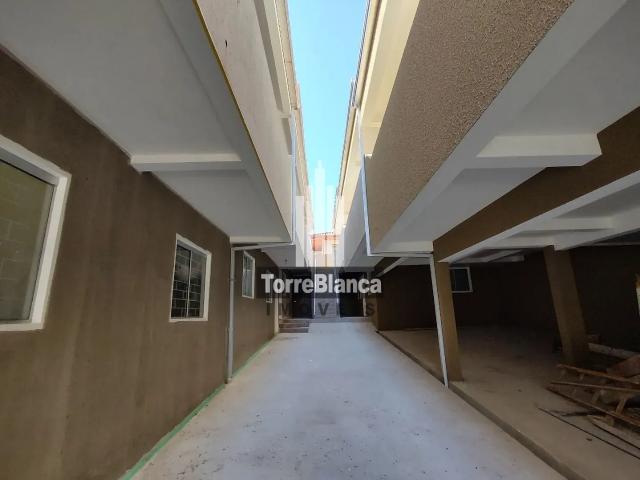 Apartamento para Aluguel com 2 quartos, 40 m² por R$ 750