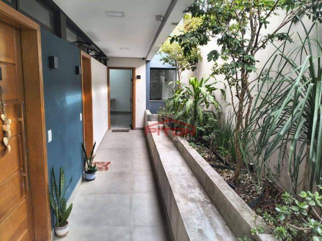 Apartamento para Aluguel com 2 quartos, 42 m² por R$ 1.600