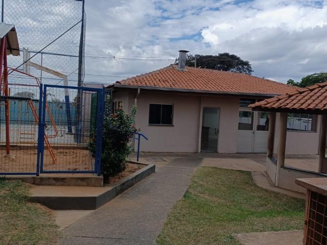 Apartamento para Aluguel com 2 quartos, 47 m² por R$ 1.400