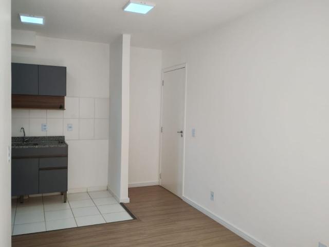 Apartamento para Aluguel com 2 quartos, 47 m² por R$ 1.400