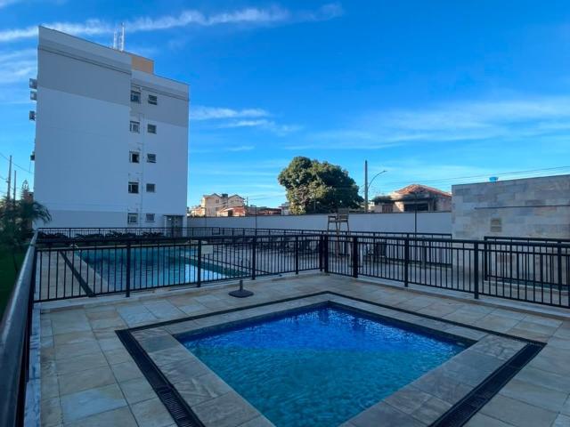 Apartamento para Aluguel com 2 quartos, 44 m² por R$ 1.400