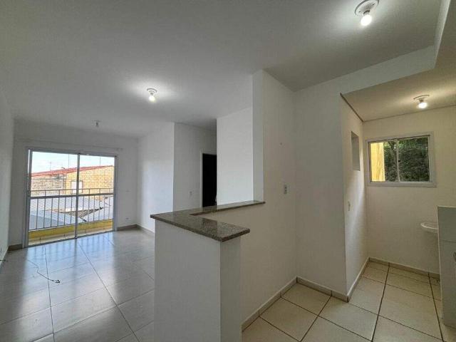Apartamento para Aluguel com 2 quartos, 53 m² por R$ 1.200