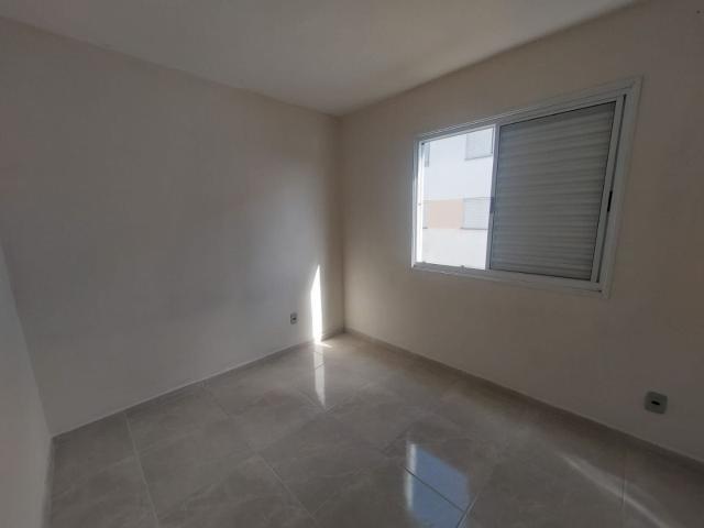 Apartamento para Aluguel com 2 quartos, 50 m² por R$ 1.000