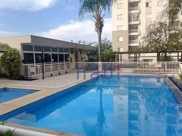Apartamento para Aluguel com 2 quartos, 52 m² por R$ 2.000