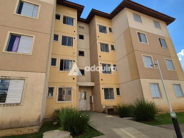 Apartamento para Aluguel com 2 quartos, 52 m² por R$ 750
