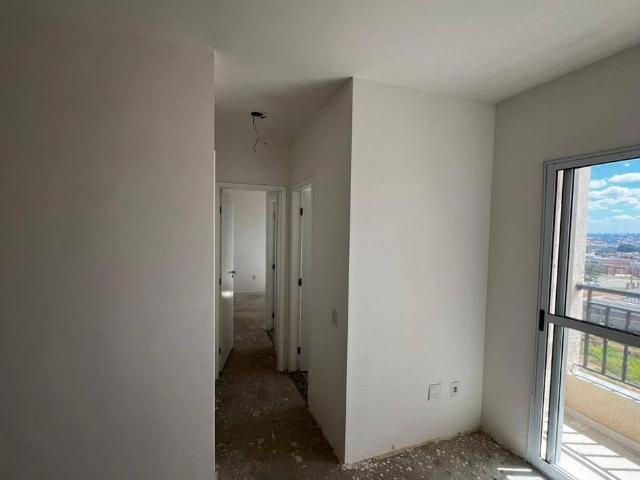 Apartamento para Aluguel com 2 quartos, 57 m² por R$ 1.550