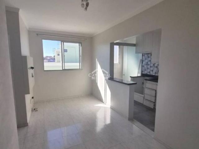 Apartamento para Aluguel com 2 quartos, 57 m² por R$ 2.100