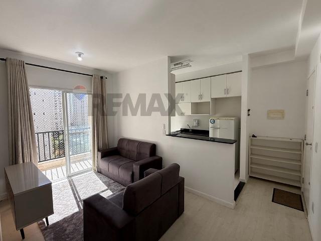 Apartamento para Aluguel com 2 quartos, 57 m² por R$ 3.000