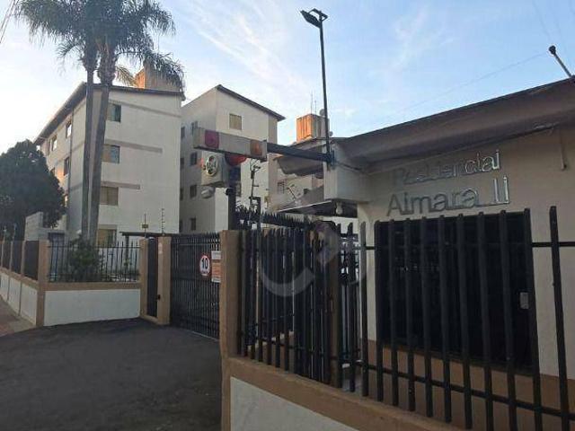 Apartamento para Aluguel com 2 quartos, 57 m² por R$ 800