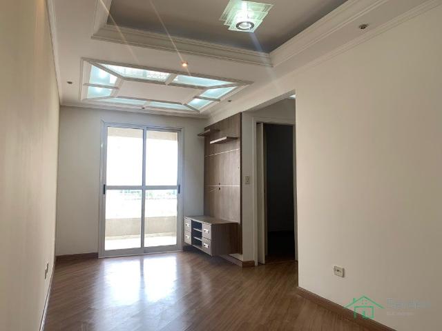 Apartamento para Aluguel com 2 quartos, 55 m² por R$ 1.900