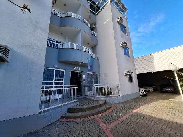 Apartamento para Aluguel com 2 quartos, 55 m² por R$ 2.200