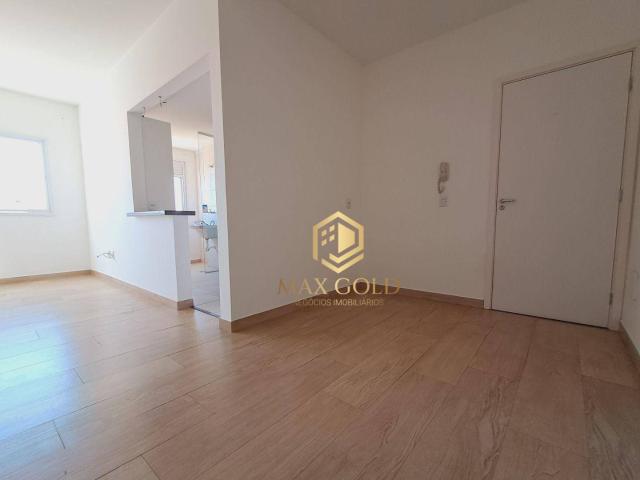Apartamento para Aluguel com 2 quartos, 58 m² por R$ 1.400