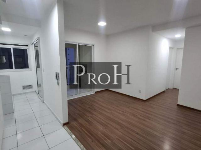Apartamento para Aluguel com 2 quartos, 63 m² por R$ 3.800
