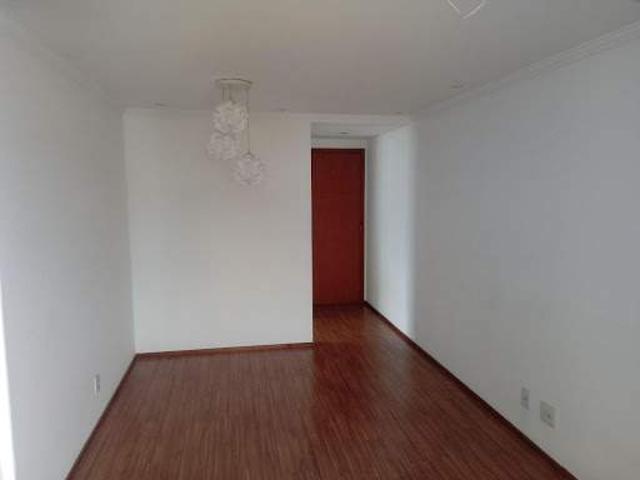 Apartamento para Aluguel com 2 quartos, 60 m² por R$ 1.800