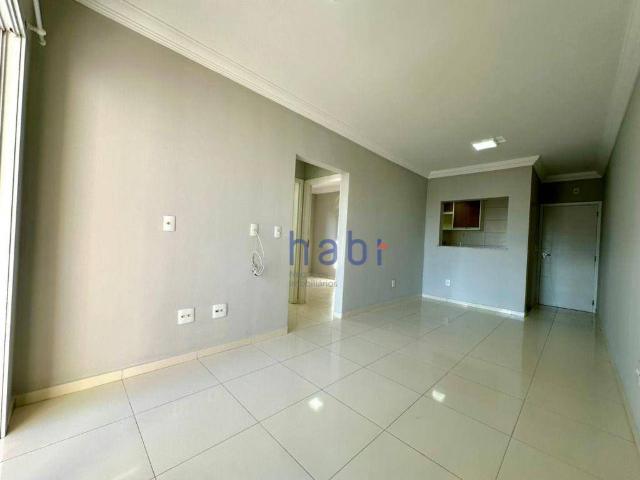 Apartamento para Aluguel com 2 quartos, 60 m² por R$ 2.400