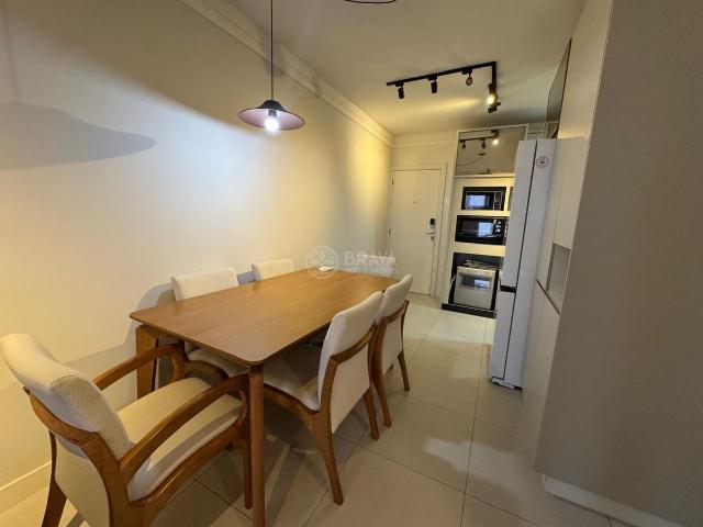 Apartamento para Aluguel com 2 quartos, 60 m² por R$ 4.500